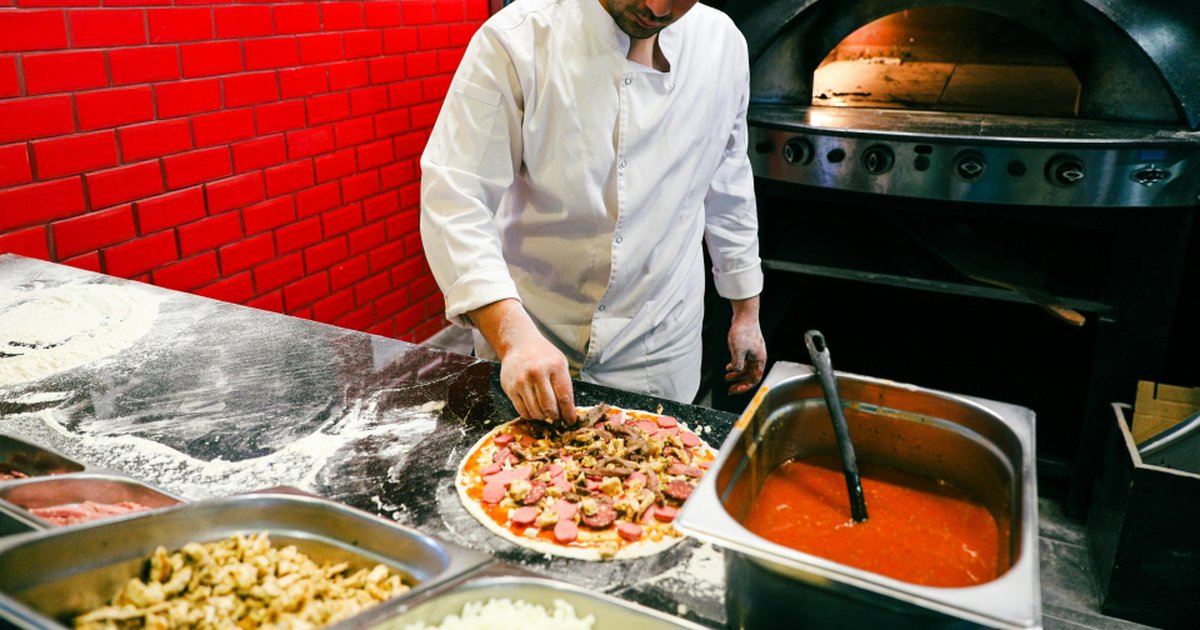 Brasil consome mais de 200 milhões de pizzas por mês e aquece setor